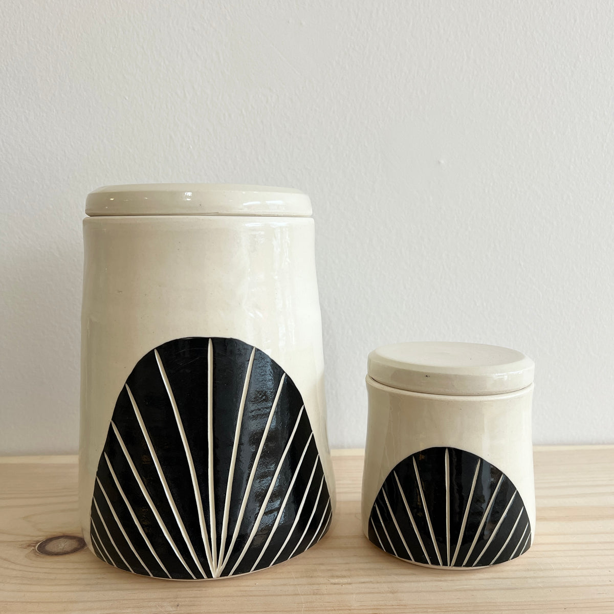 Large Canister-Sunrise – Keyes Pottery