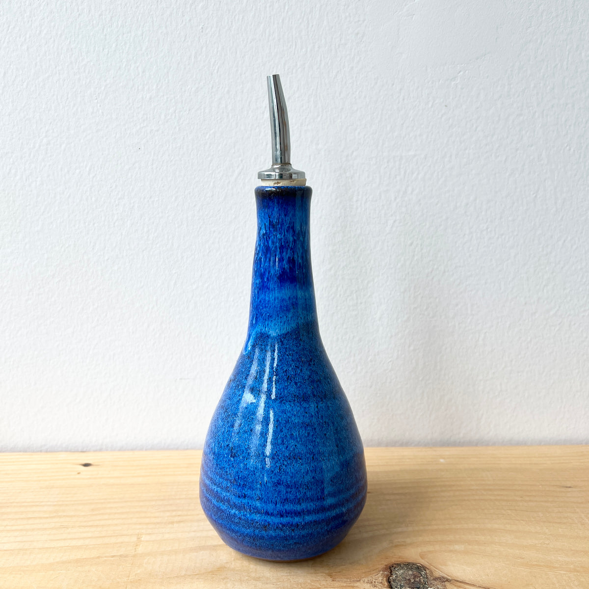Olive Oil Cruet-Laurel – Keyes Pottery